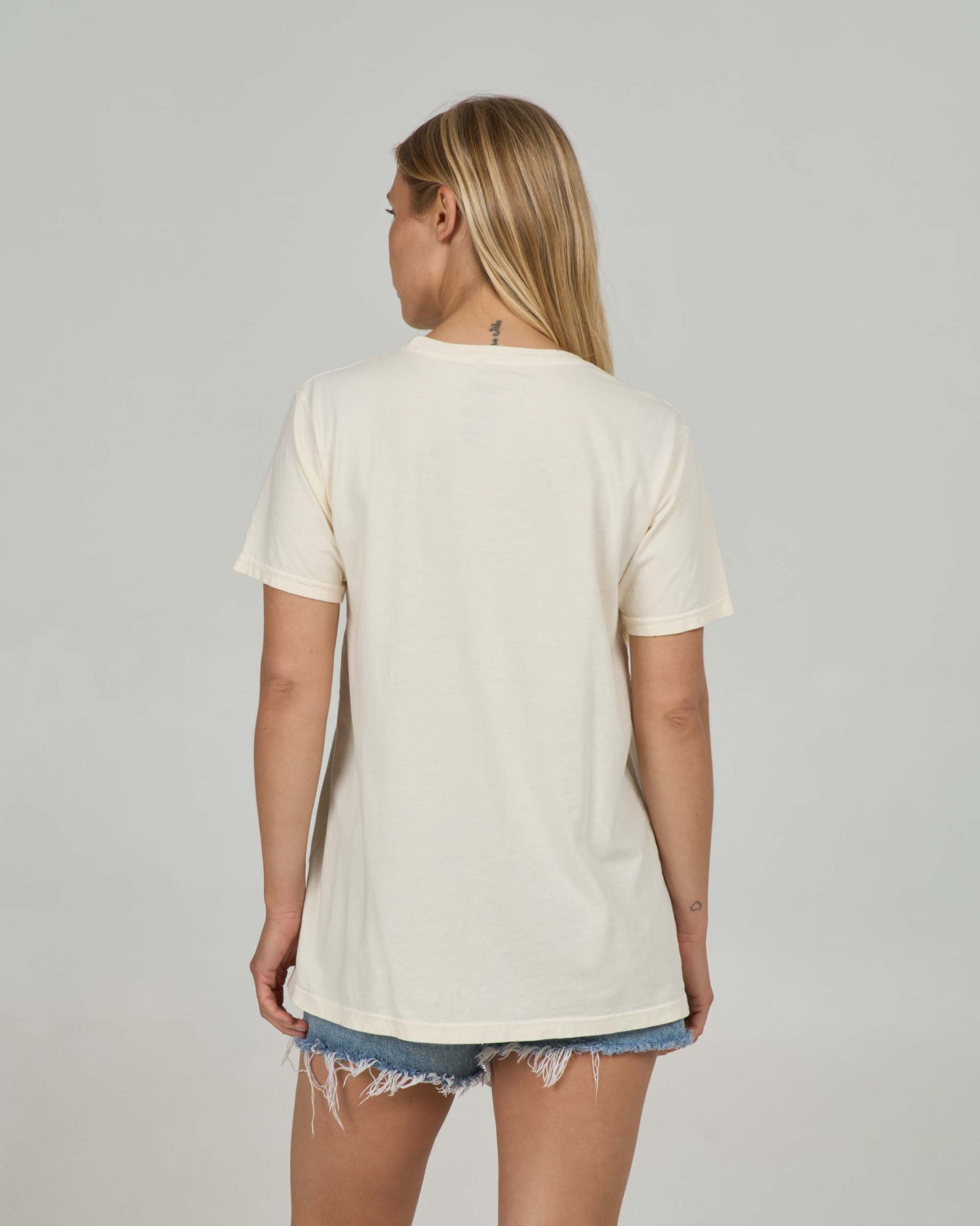 Vacation Boyfriend Tee - Off White | Salty Crew Australia